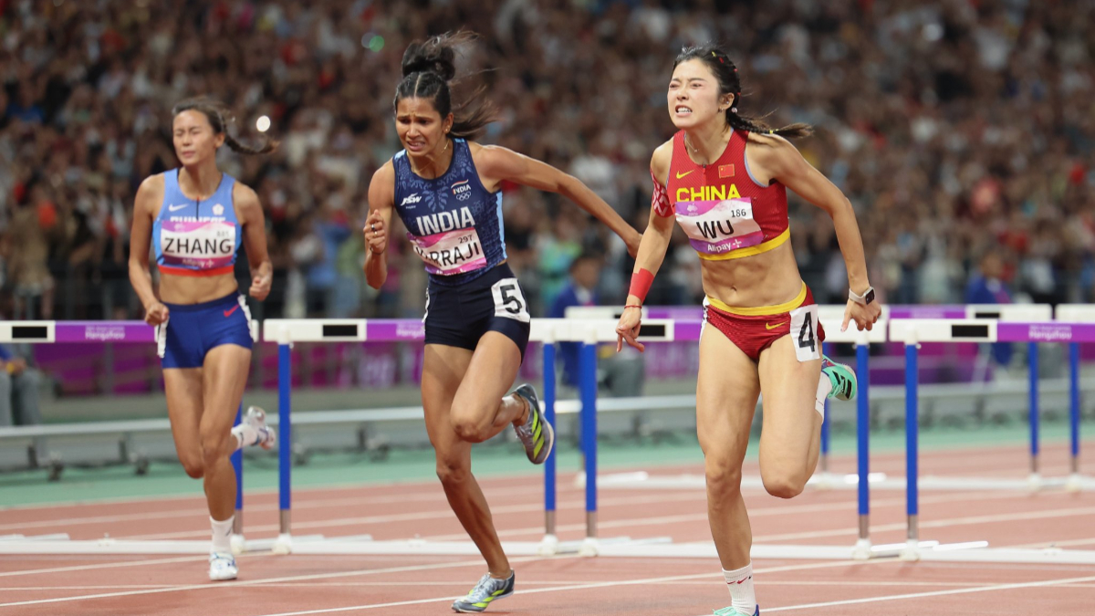 Asian Games 2023: Chinese Sprinter Wu Yanni Apologises To Jyothi ... Asian Games 2023: Chinese Sprinter Wu Yanni Apologises To Jyothi ...